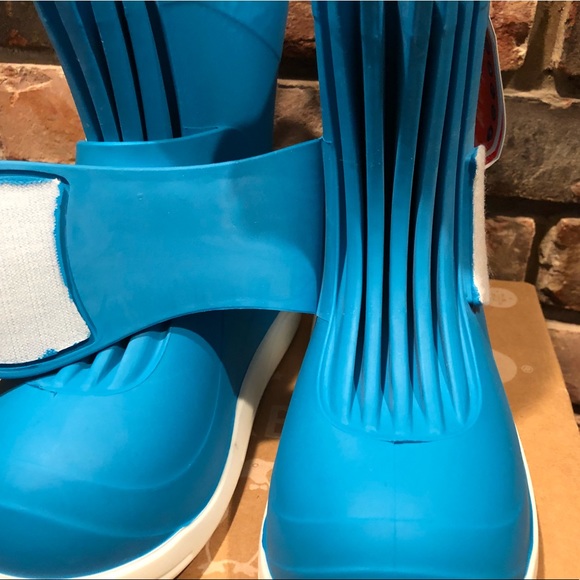 Butler | Shoes | Butler Waterproof Emperor Overboot Nib Rain Boot ...